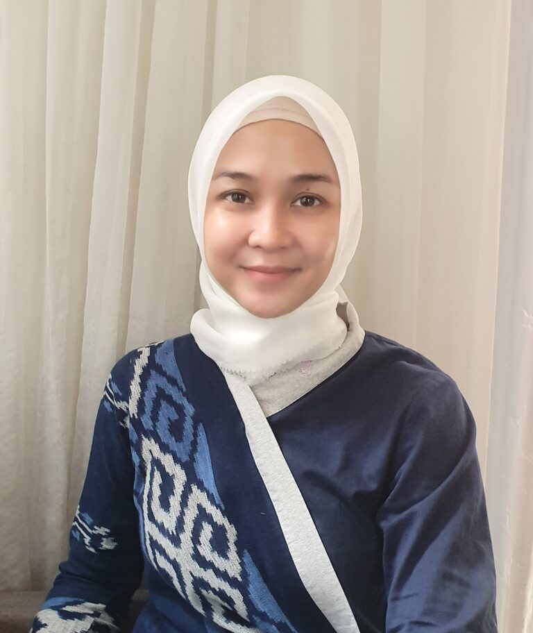 Putri Lenggo Geni, M.Psi, Psikolog